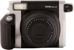 Best 5 Instant Cameras For Weddings To Buy In 2022 Reviews