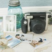 Best 5 Modern Polaroid Cameras On The Market In 2022 Reviews